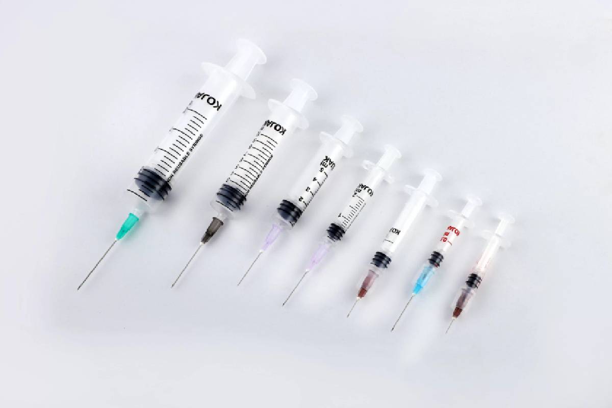 Understanding Syringes and IV Sets: Types, Parts, and Key Features